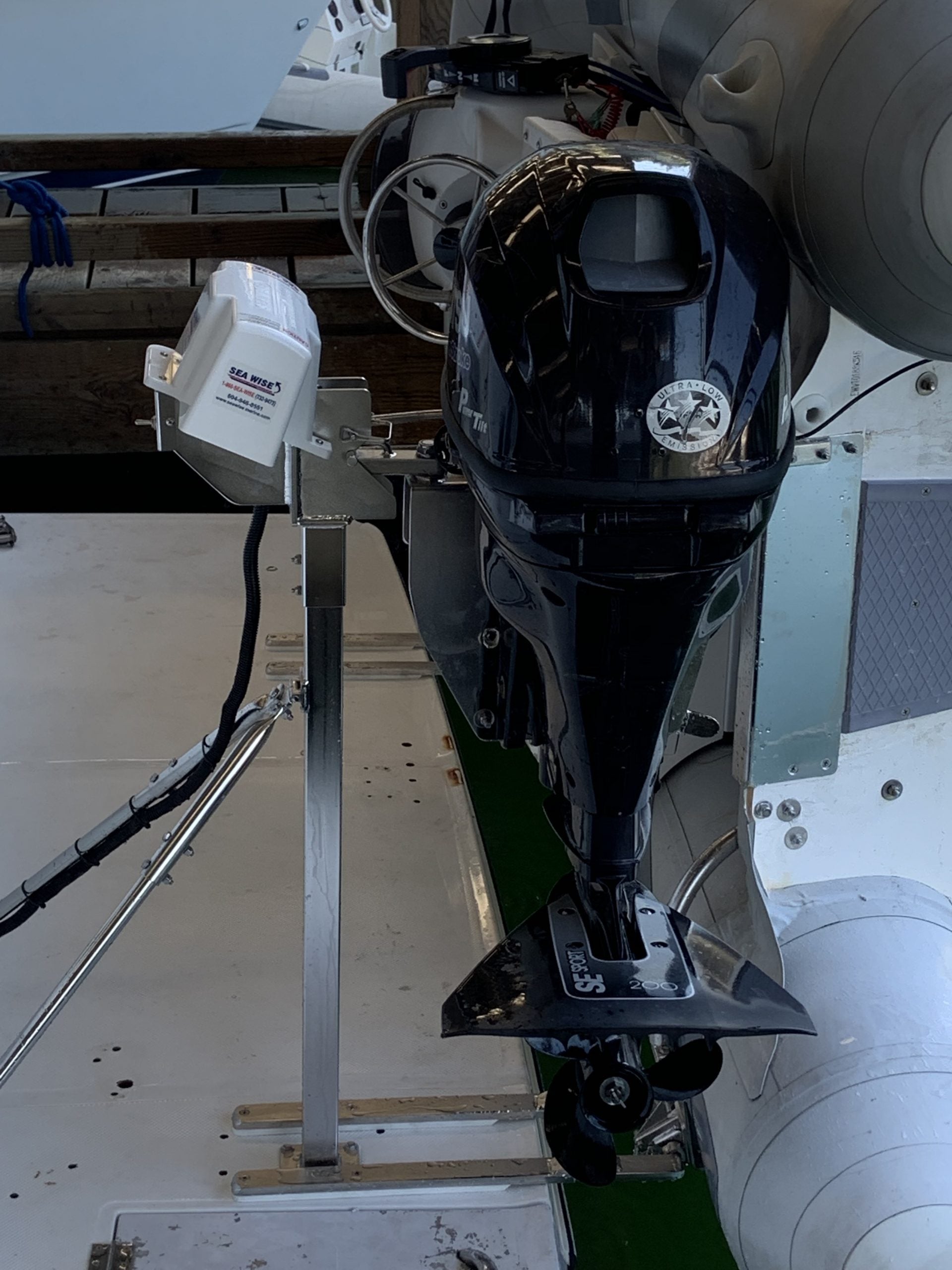 SeaWise Electric Davit System | M-Oceans